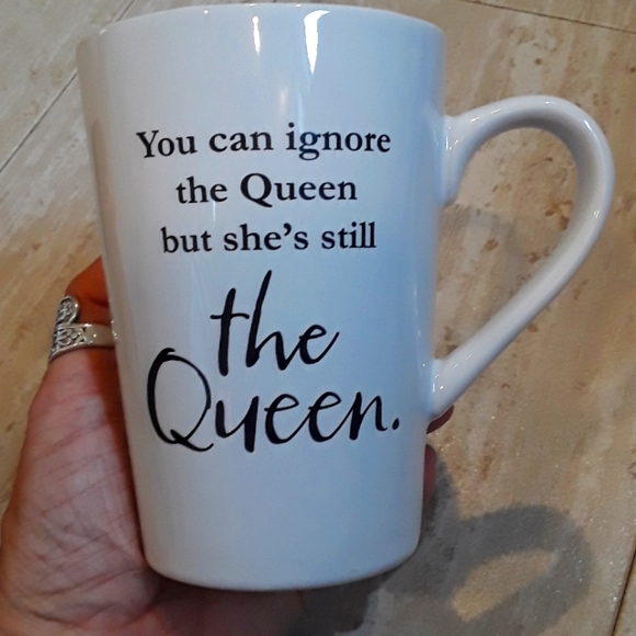 Hallmark | Dining | Hallmark Queen Mug | Poshmark